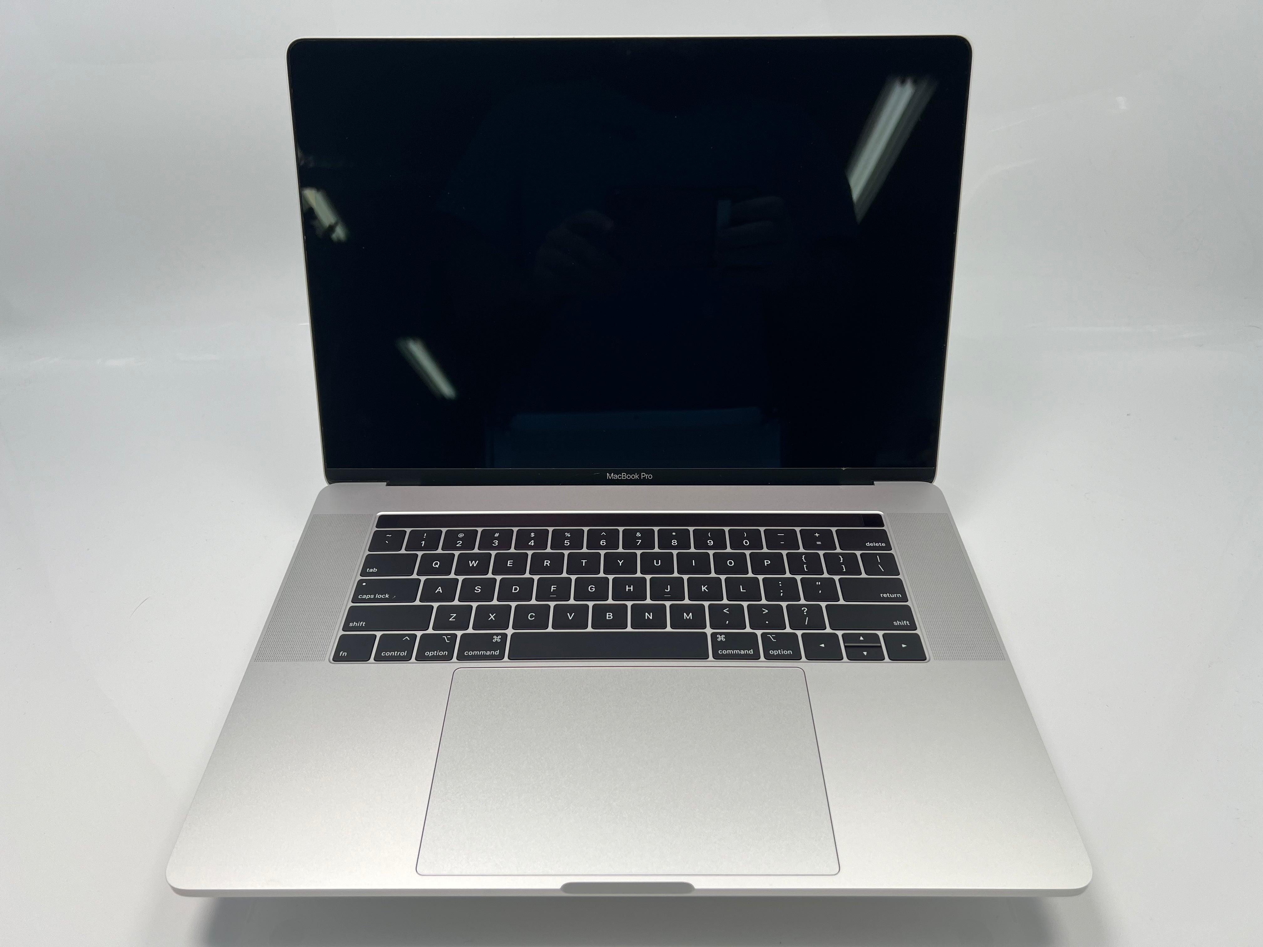 MacBook Pro (2019) 15-Inch 2.3GHz Core i9 560X 16GB RAM 512GB SSD - Si