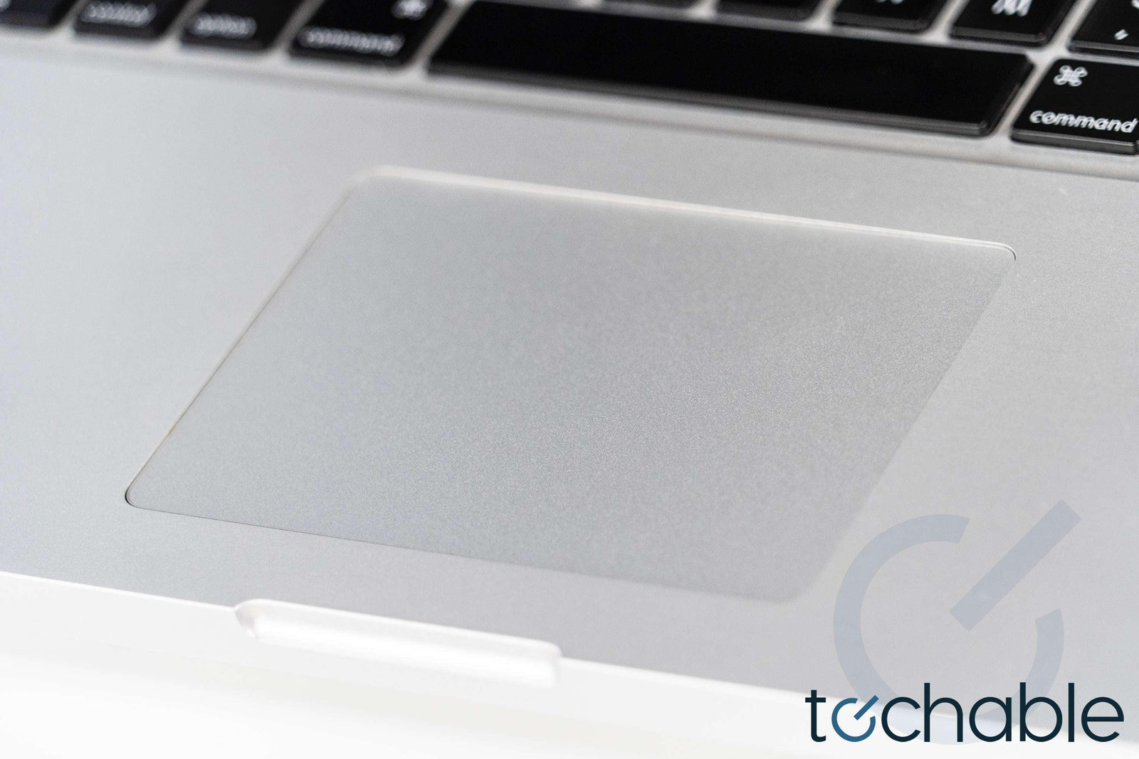 Apple Macbook Pro (Late 2011) 17 inch 2.4GHz i7 16GB RAM 1TB SSD